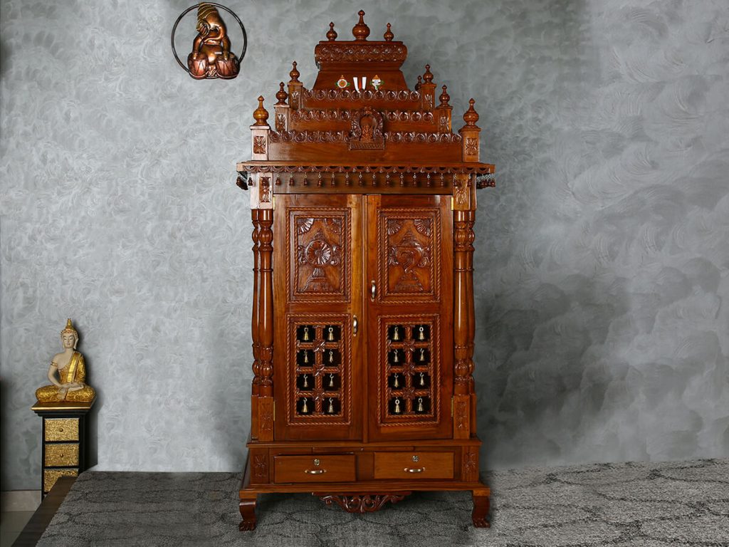 Shanka Chakra Door Teakwood Temple | Tesor